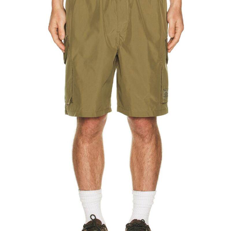 ALPHA INDUSTRIES 短裤 revolve小众新款