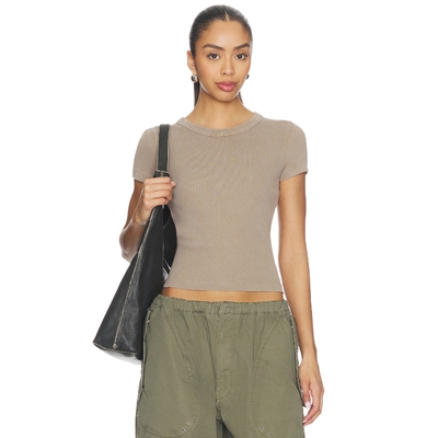 Free People 经典纯色基础款休闲圆领修身显瘦正肩短袖T恤revolve