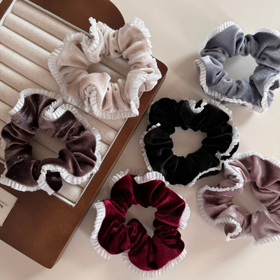 Raffia丝绒褶皱中号肠圈白色纱边发圈高马尾日常秋冬头发绳发饰