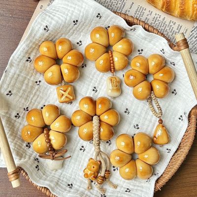 象牙果原果雕刻炭烧蒜瓣设计手捻高端文玩手把件抖音爆款饰品批发