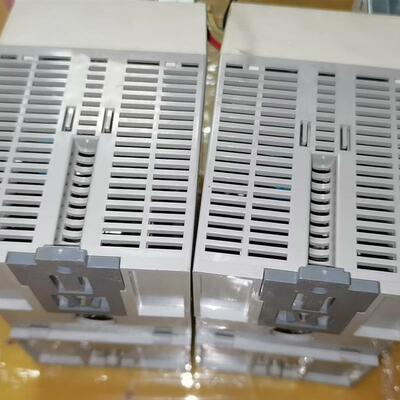 《议价》 万里眼控制器两个SVS010S12019和SVS01