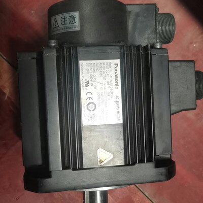 松下伺服电 MDME152GCG，1全新二手都有现货