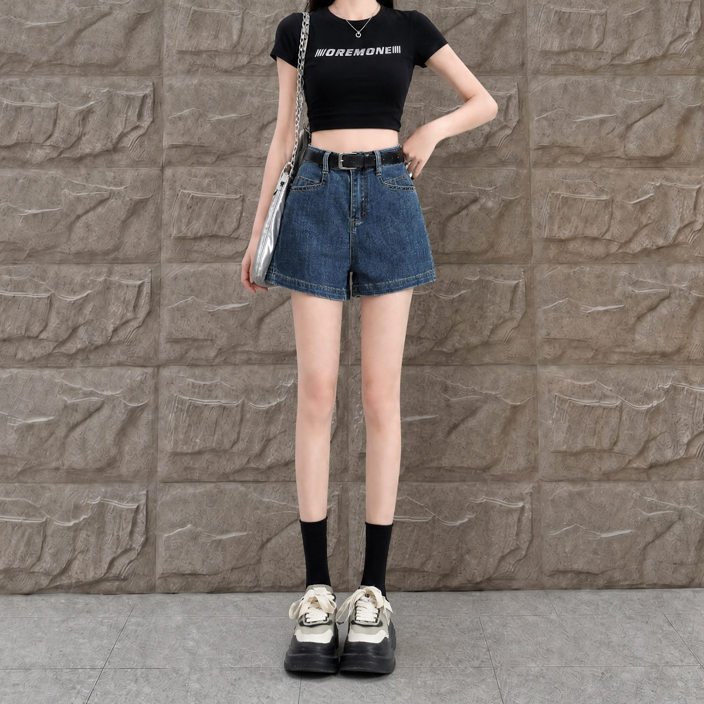 拉夏贝尔复古蓝牛仔短裤女2026夏新款港风休闲百搭高腰显腿长热裤