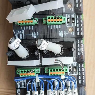 CJ2H CPU64 PD025 SCU22 SCU 工控PLC模块议价维修