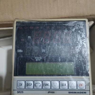 SR25 温控器 JPt100 SHIMADEN 数显温度控制仪表议价维修