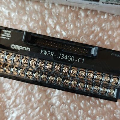 /龙  XW2R-J34GD-C