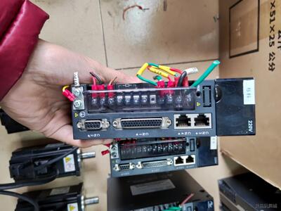 汇川伺服电机，驱动型号IS620PS2R81，配电机ISMH议价商品