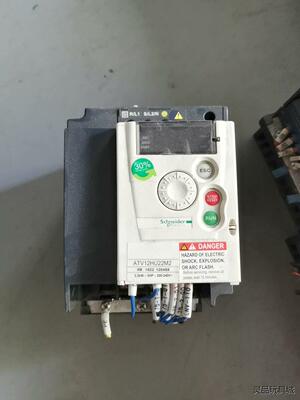 ATV12HU22M2包好 脚断了 便宜出议价商品