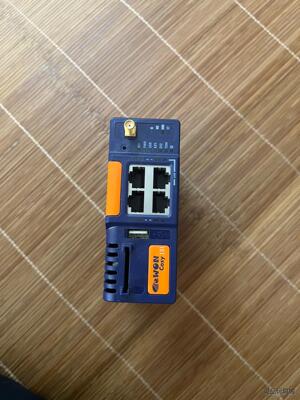 EC6133D_01MA/S COSY 131 3G二手拆机议价商品