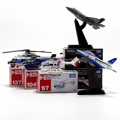 tomy多美卡合金小汽车模型直升机