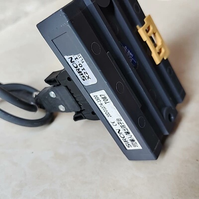 议价胜蓝SiRON 8位输入输出端子台T087，拆机品，成色如图维修