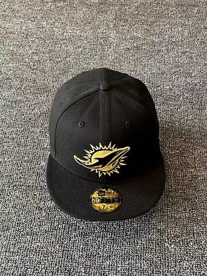 纽亦华平檐聚酯纤维全封帽