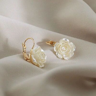 2024r Elegant Korean Fashion Gold Color Ear Buckle Party