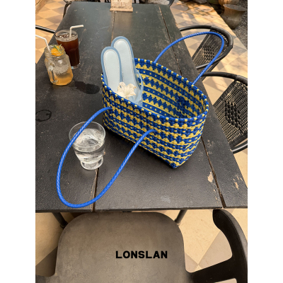 Lonslan BAG 2026春夏撞色编织菜篮子百搭慵懒海边度假编织包pvc