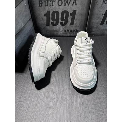 细节恰到好处Minimalism Aquaman简约轻便小白鞋男内增高厚底板鞋