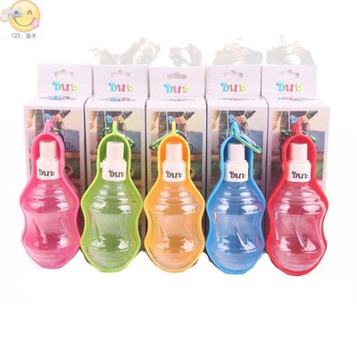 Pet drinking fountains dogs to carry out water fountain