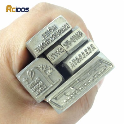 Customized  Jewelry Design number stamp letters Steel word