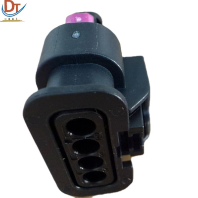 汽车连接器护套线束接插件胶壳