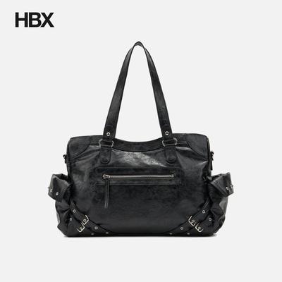 DEINET Stud Pocket Big Bag In Black 斜挎包女HBX