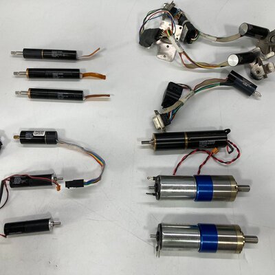 议价Maxon motor 132365 CFT165117可维修