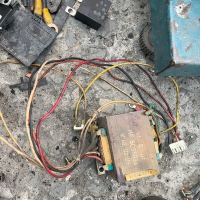 议价HF 5C5503A变压器，件，带线。成色有使用痕迹可维修