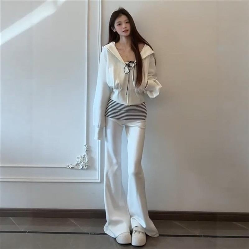 韩系高级感运动服套装女春秋宽松时尚减龄洋派卫衣长裤休闲两件式