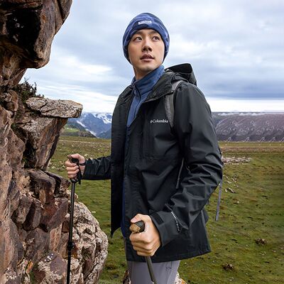 Columbia/哥伦比亚 男子防水外套旅游徒步运动外套 XE3772-010