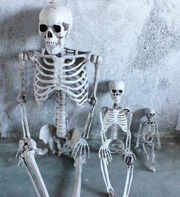 skeletonmanpendantghost