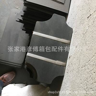 苏州pp箱包内衬板手工SXI皮箱底具板厚加内衬包加硬包底定型垫板