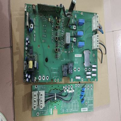 Abb驱动板Rint-5411，拆机的功能正常成色如图。