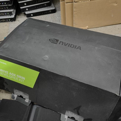议价NVIDIA英伟达p3710f开发者主机 配一个p3713