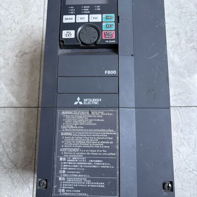 变频器F 840-3.7KW型号FR-F840-0012