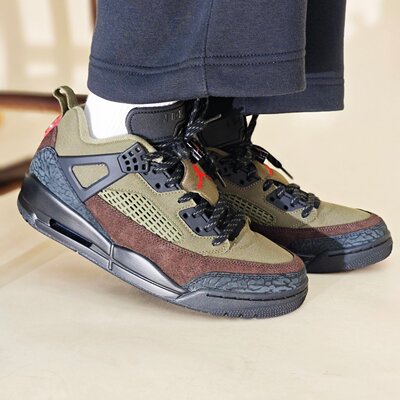 Jordan耐克NIKE乔丹JORDAN SPIZIKE LOW 男子25秋冬运动鞋IH1782