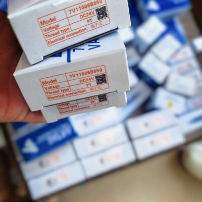 电磁阀7V11006B050 7V110J04B050