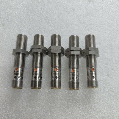 原装正品易福门电容式开关KF5001 KF5002 KF5013 KF5014 KF5015