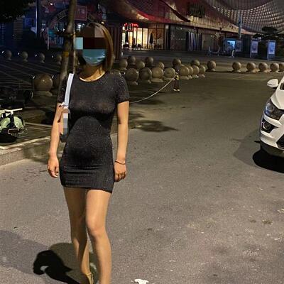 弯腰圆领透视优雅性感银丝透露心机修身显瘦弹力户外连衣裙战袍