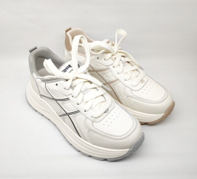 意尔康女鞋2026新款皮面软底防滑休闲老爹鞋时尚系带6181AD15511Y