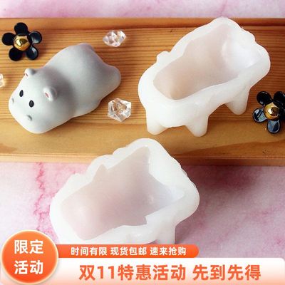河马布丁硅胶模具MooDeng熊猫兔子动物捏捏食品级模具烘焙巧克力