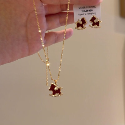 红色小马项链女马年本命年锁骨链