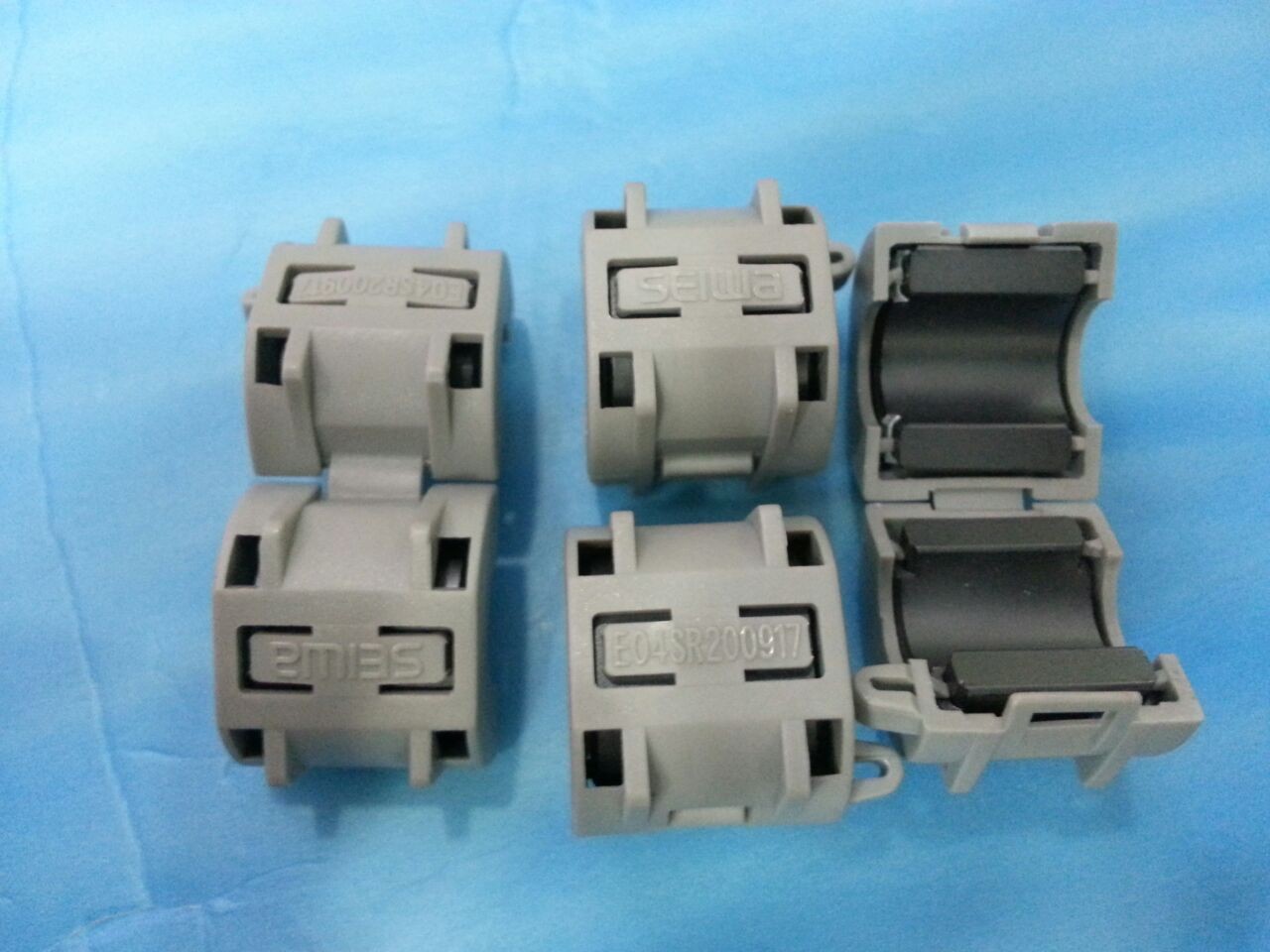 星客全新 SEIWA扣式屏蔽磁环 E04SR200917 孔径9mm 灰色