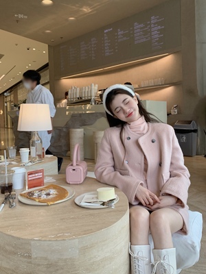 YIYI WANG 温柔女友look粉色小黑扣单面羊毛外套高级感半身裙