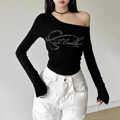 Letter hot stamping diamond slanted collar top字母烫钻上衣女