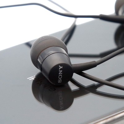 Original sony MH750 in ear earphone subwoofer xperia series
