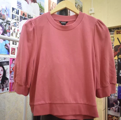 monki橘粉色泡泡袖中袖圆领套头卫衣商场撤柜品牌