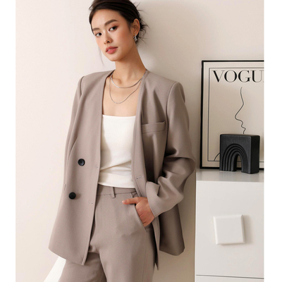 3HLADY|时髦OUTFIT 客供肌理纹含NAIA醋纤双排扣箱型西装/ 烟管裤