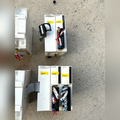 施耐德PLC TM218LDA24DRN tm2d0ckn