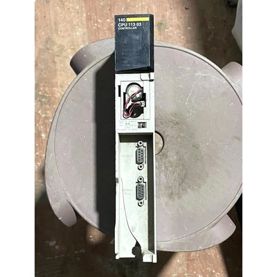 施耐德模块 140CPU11303 包好实物拍摄外壳 议价