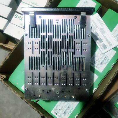 vigilohm XM300C绝缘监测装置 220-240VAC