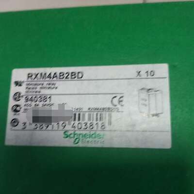 插拔式继电器 RXM4AB2BD 24VDC