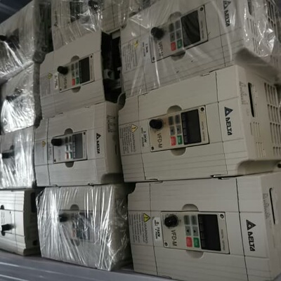 变频器VFD022M43B (2.2KW)